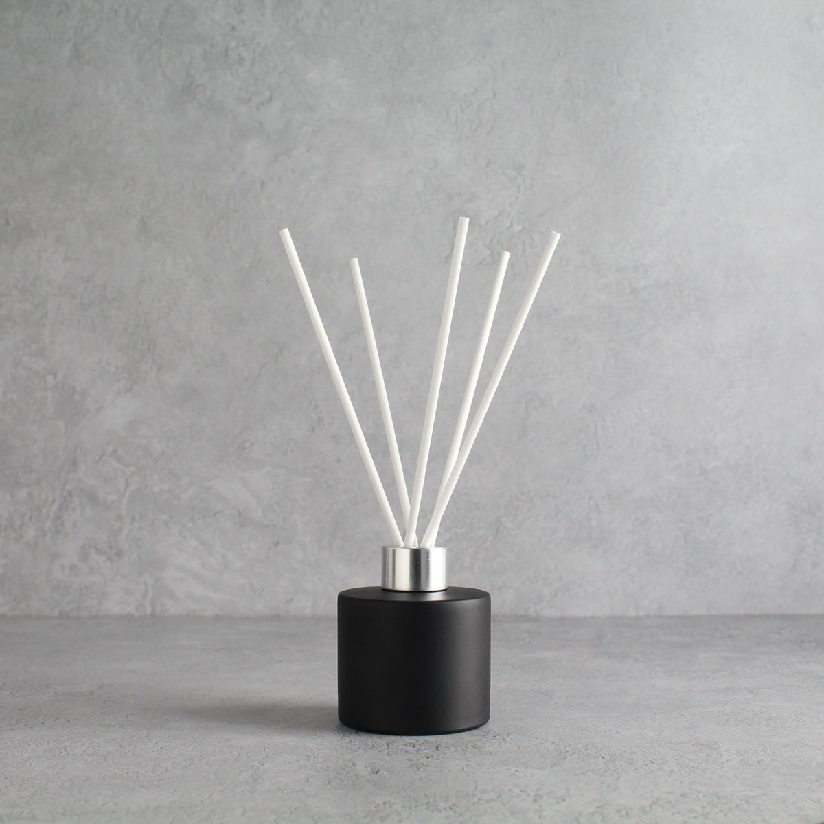 Matte Black Glass Reed Diffuser For Oils | Free Shipping | Namie ...