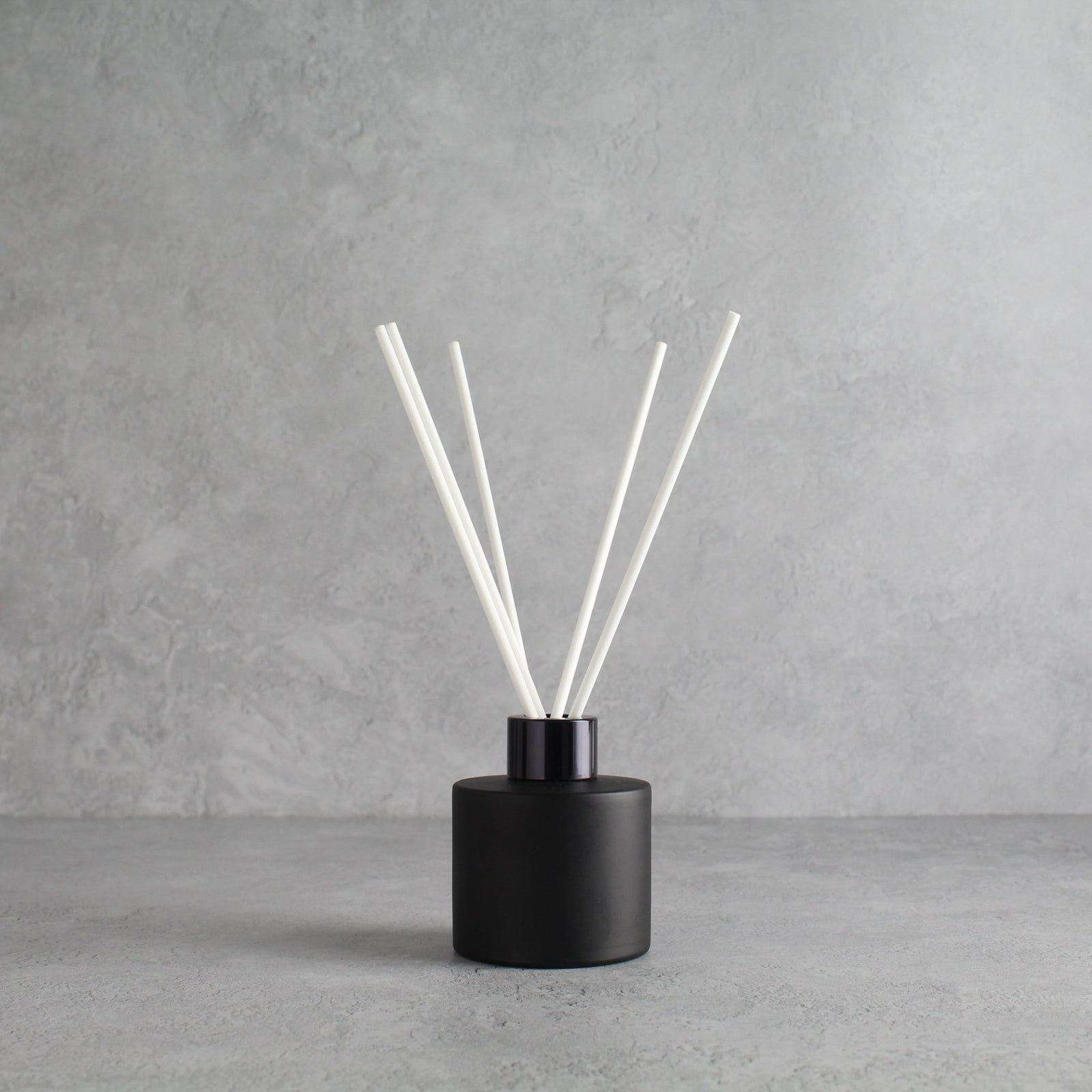 Matte Black Glass Reed Diffuser For Oils | Free Shipping | Namie ...